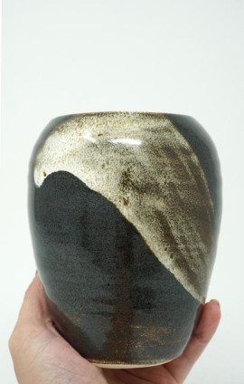 PC-53 Ancient Jasper over C-1 Obsidian | AMACO Brent