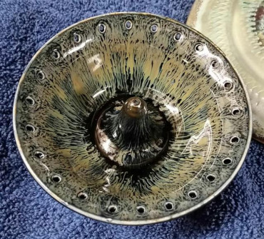 PC-53 Ancient Jasper over C-1 Obsidian | AMACO Brent