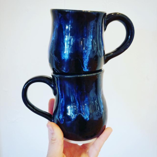 PC-24 Sapphire Float over C-1 Obsidian | AMACO Brent