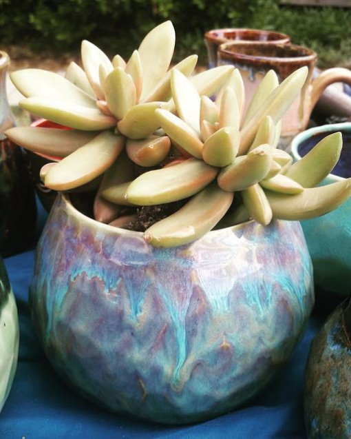 PC-57 Smokey Merlot over PC-25 Textured Turquoise | AMACO Brent