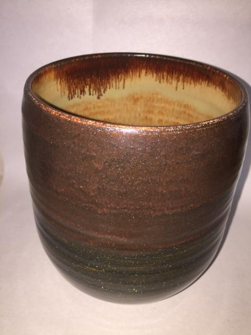 PC-32 Albany Slip Brown over PC-63 Cosmic Tea Dust | AMACO Brent