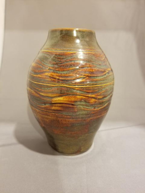 PC-41 Vert Lustre over PC-33 Iron Lustre | AMACO Brent