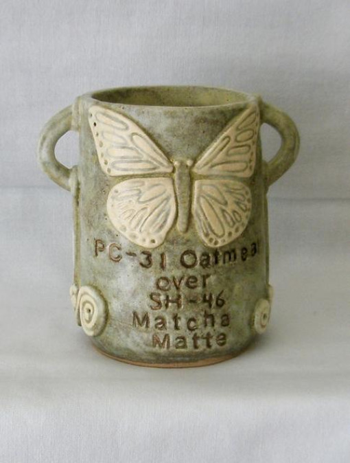 PC-31 Oatmeal over SH-46 Matcha Matte | AMACO Brent